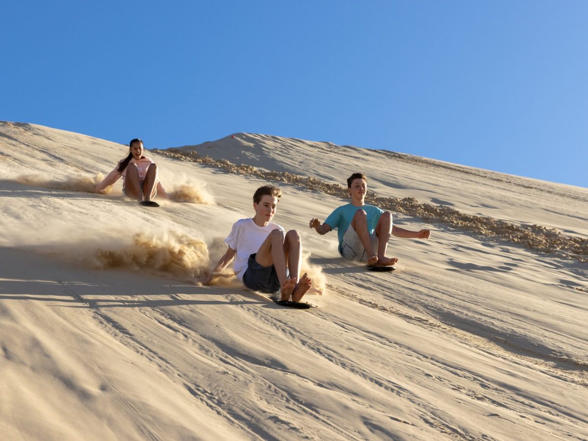 4WD Tours R Us | Tin City Tours & Sandboarding Port Stephens, AU